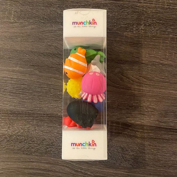 Munchkin | Toys | New Munchkin Ocean Squirts 8pk Bath Toys | Poshmark